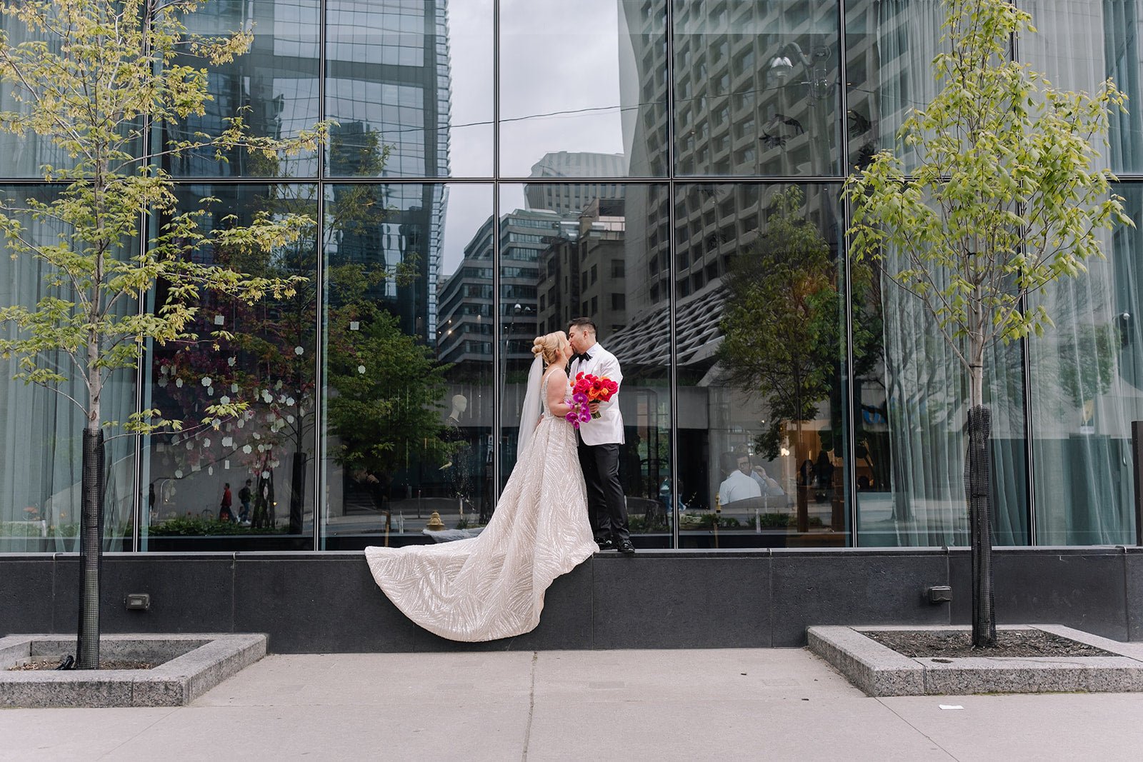 Amanda & Michael’s Love Story – Chic Bridals