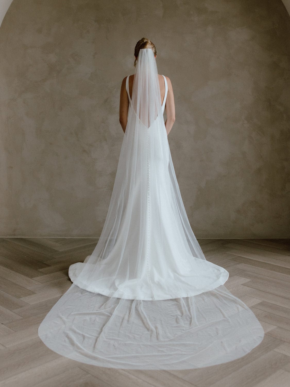 Plain Veil by Chic Bridals
